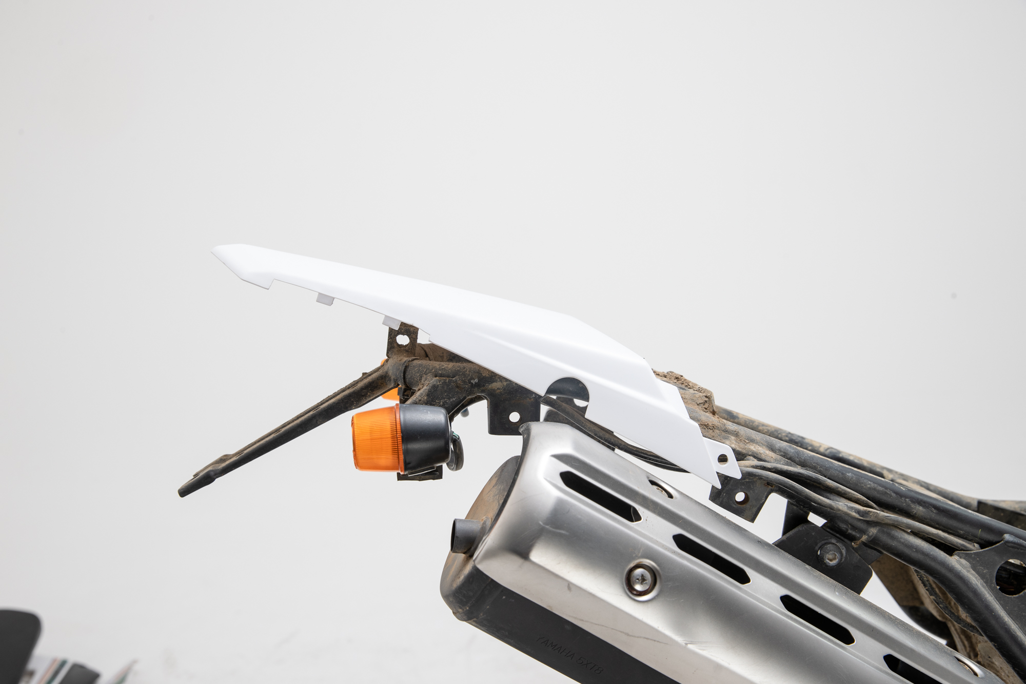 セロー250の旧型リアフェンダーを、新型にリファインしてみた - RIDE-HACK