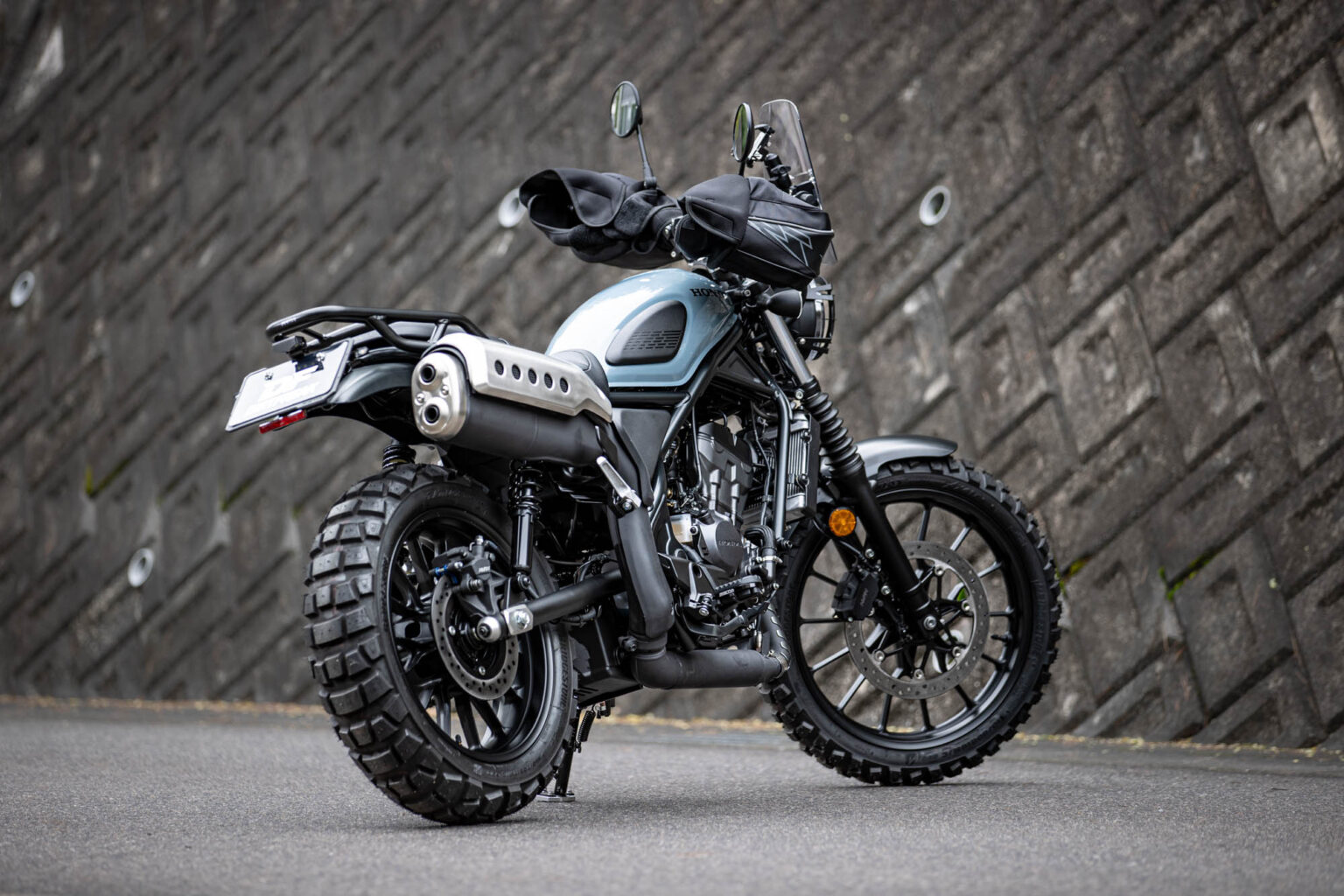 CL250のオフロードテイストを何倍にも高めてみました - RIDE-HACK